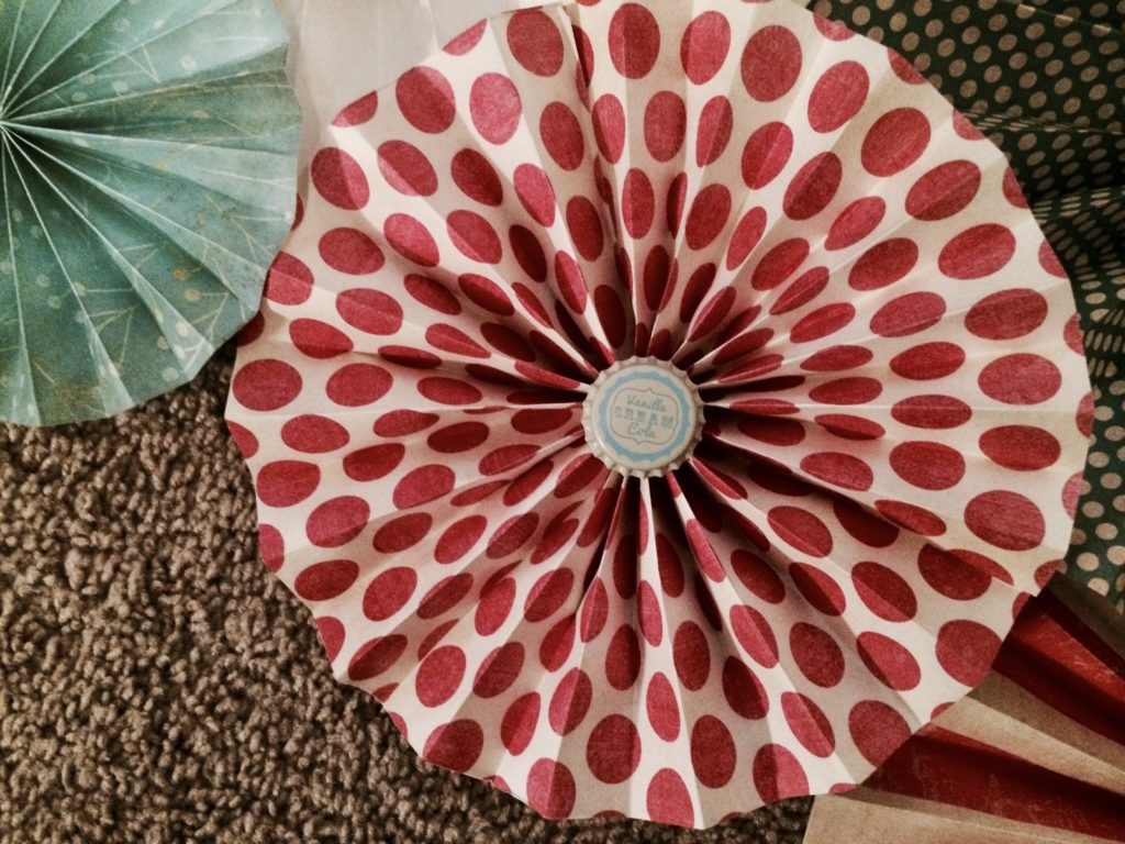 DIY Pinwheel Backdrop - A Little Knick a Little Knack